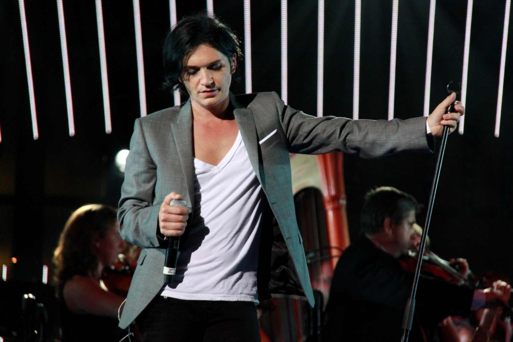 Brian Molko y el impacto de su esencia en la música | Freim TV