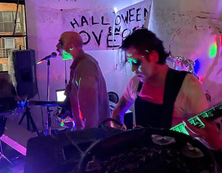 Psych rock hasta el hueso: Has A Shadow ha vuelto? | Freim TV